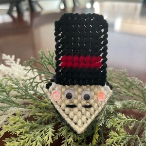 Plastic Canvas Santa, Snowman, Reindeer, Nutcracker, Elf Squeezie ...