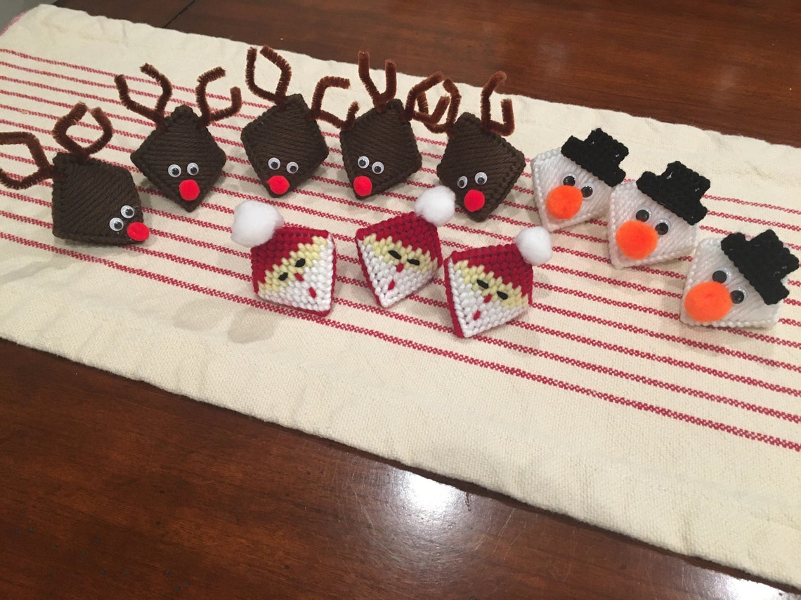 Plastic Canvas Santa Snowman Reindeer Squeezie Cheeks - Etsy