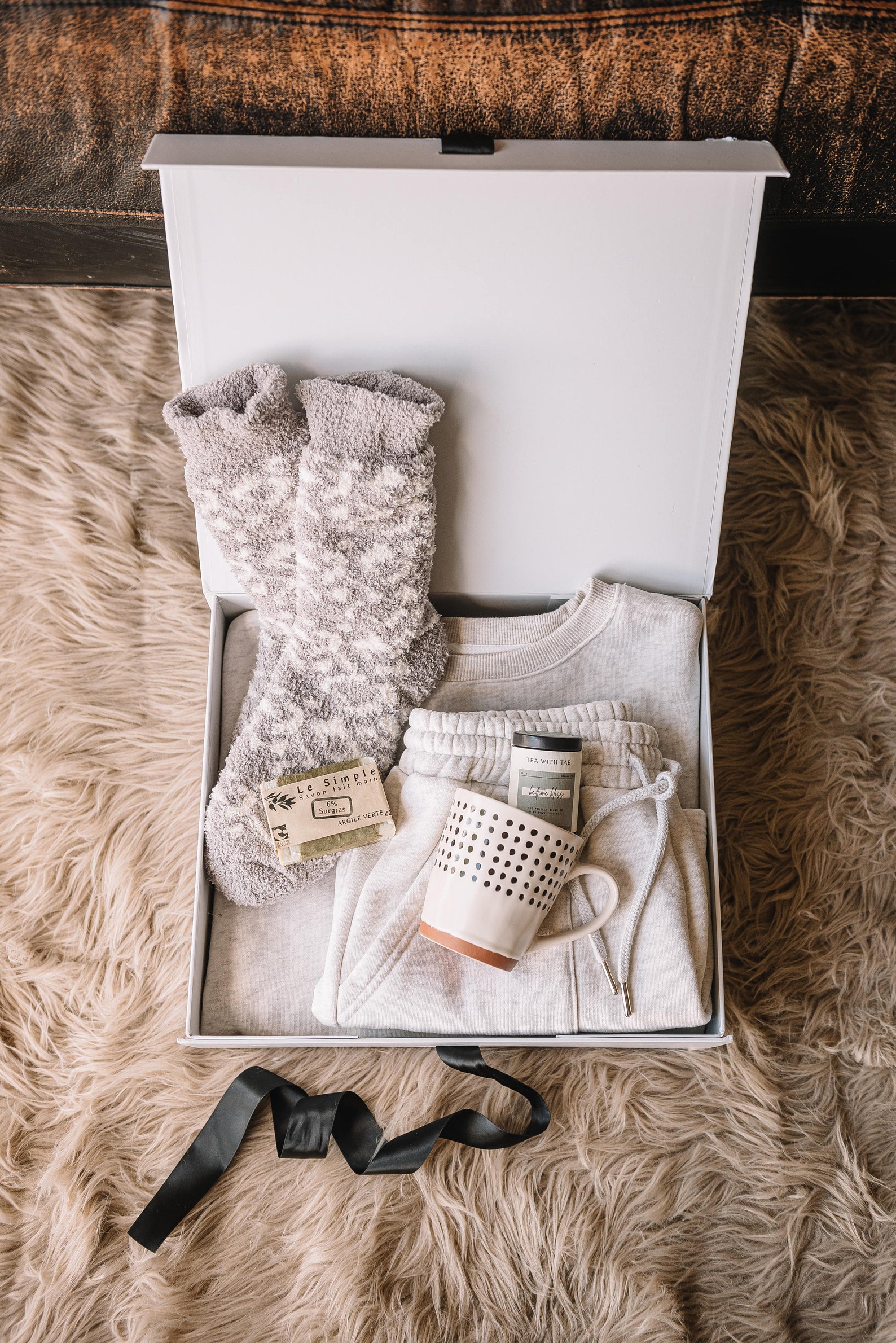 Loungewear Gift Box | Cozy Gift Box | Cozy Gift | Holiday Gift | Luxury ...