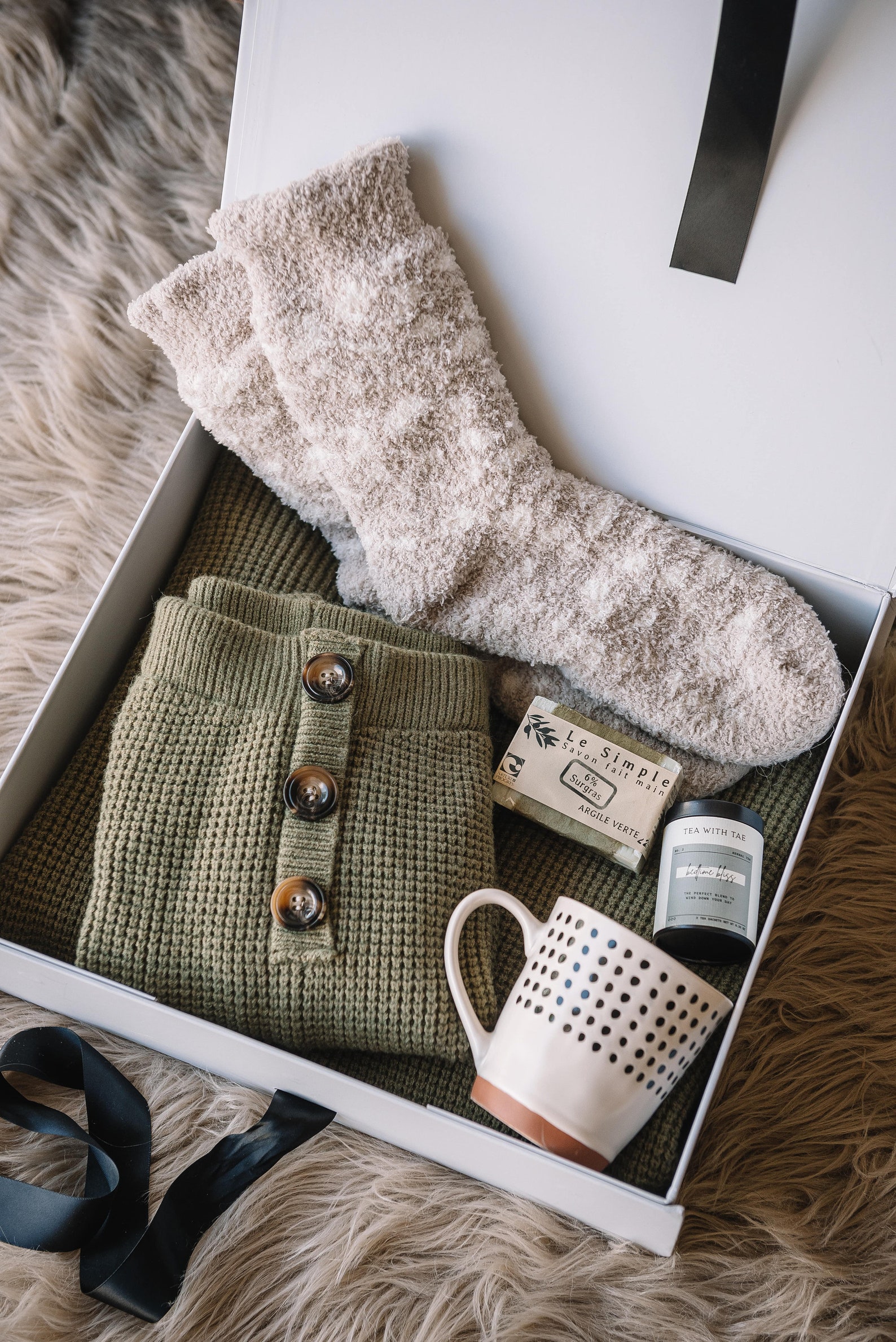 Cozy Gift Box | Loungewear Gift Box | Luxury Gift Box | Christmas Gift ...