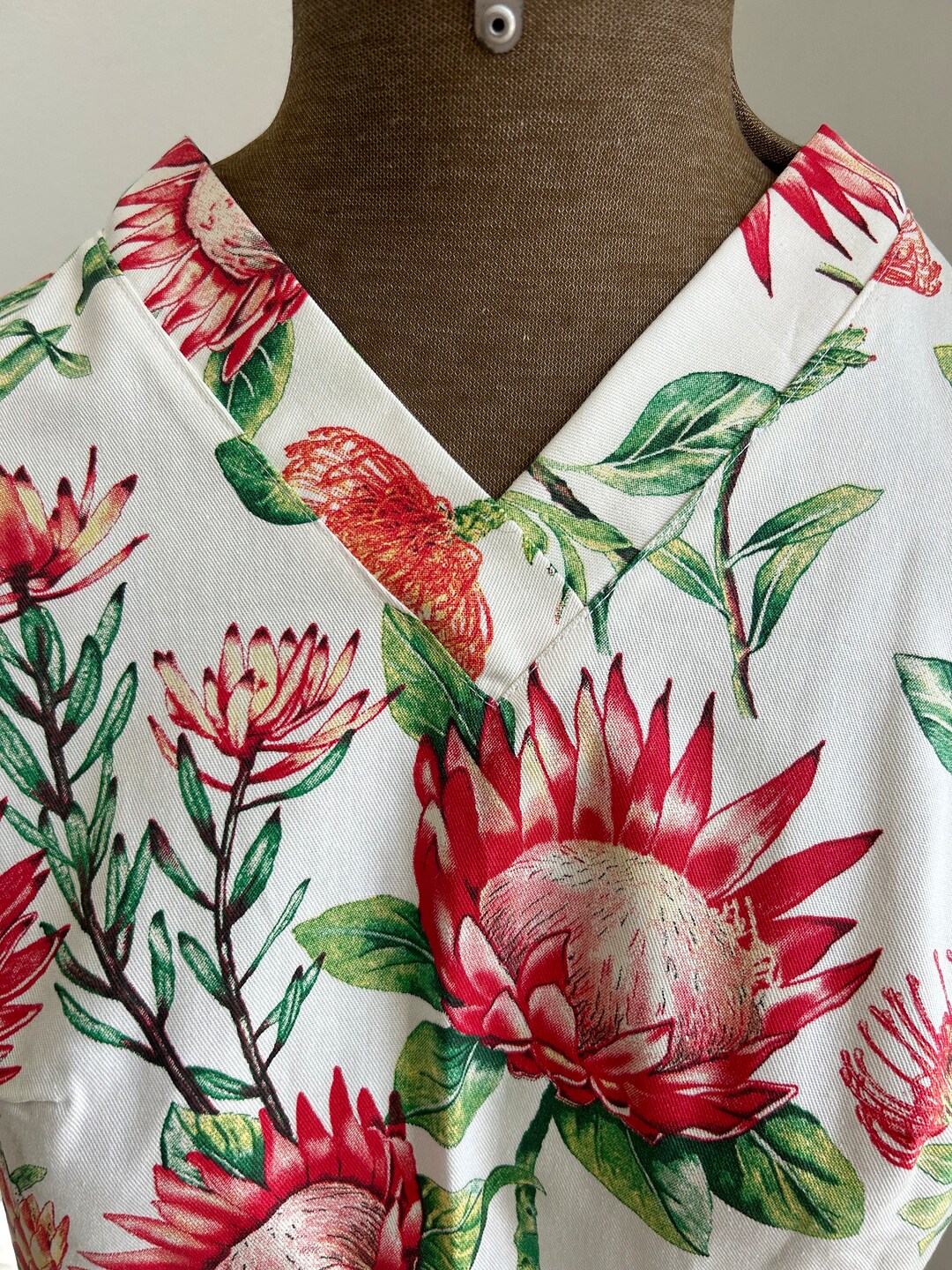 Pretty Protea Shaped Cut With Back Elastic - Etsy