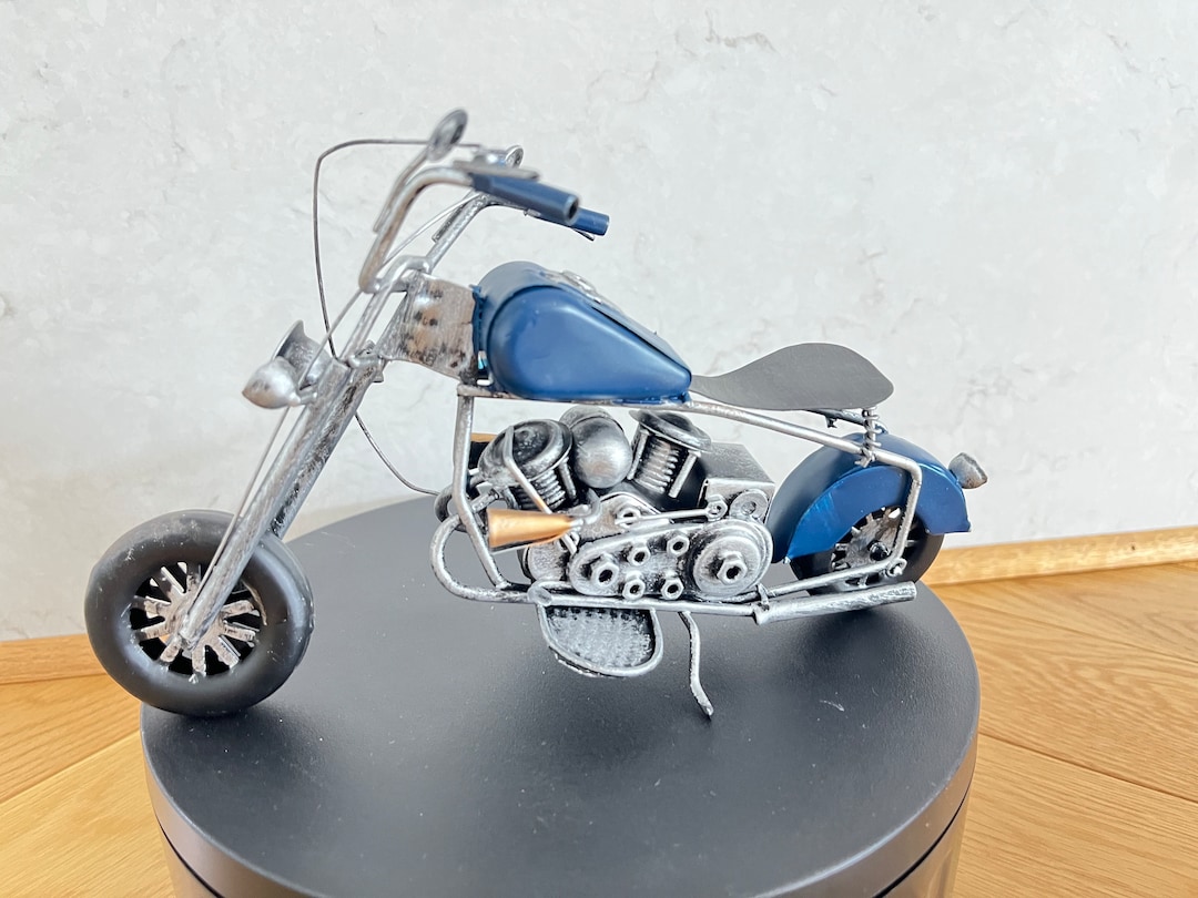 Handcrafted Harley Davidson Metal Model Motorcycle - Gift Idea for ...