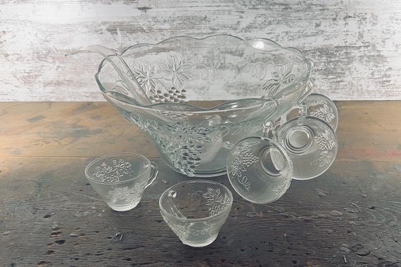 Vintage Punch Bowl Set Service For Twelve Anchor Hocking Etsy