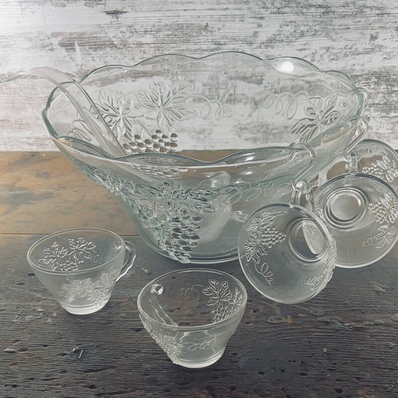 Vintage Punch Bowl - Etsy