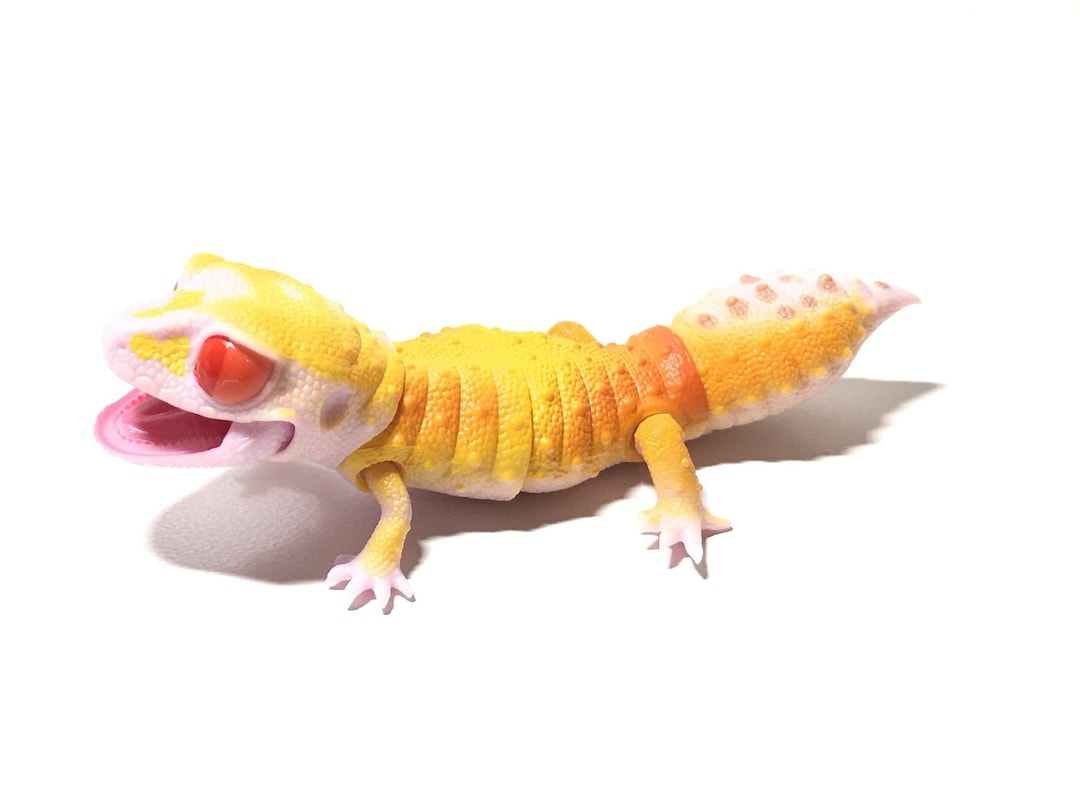 Bandai Leopard Radar Gecko Mini Figure W/ Movable Joints - Etsy