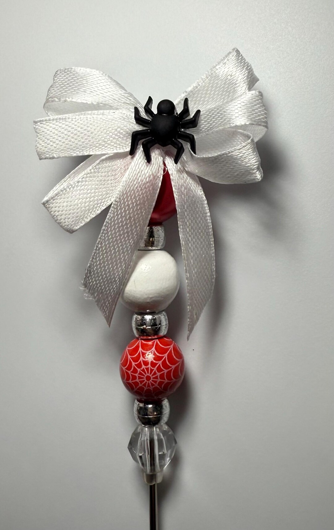 White Ribbon Bow & Spider Pokey Tool, Weeding Tool, Die Cut Weeding ...