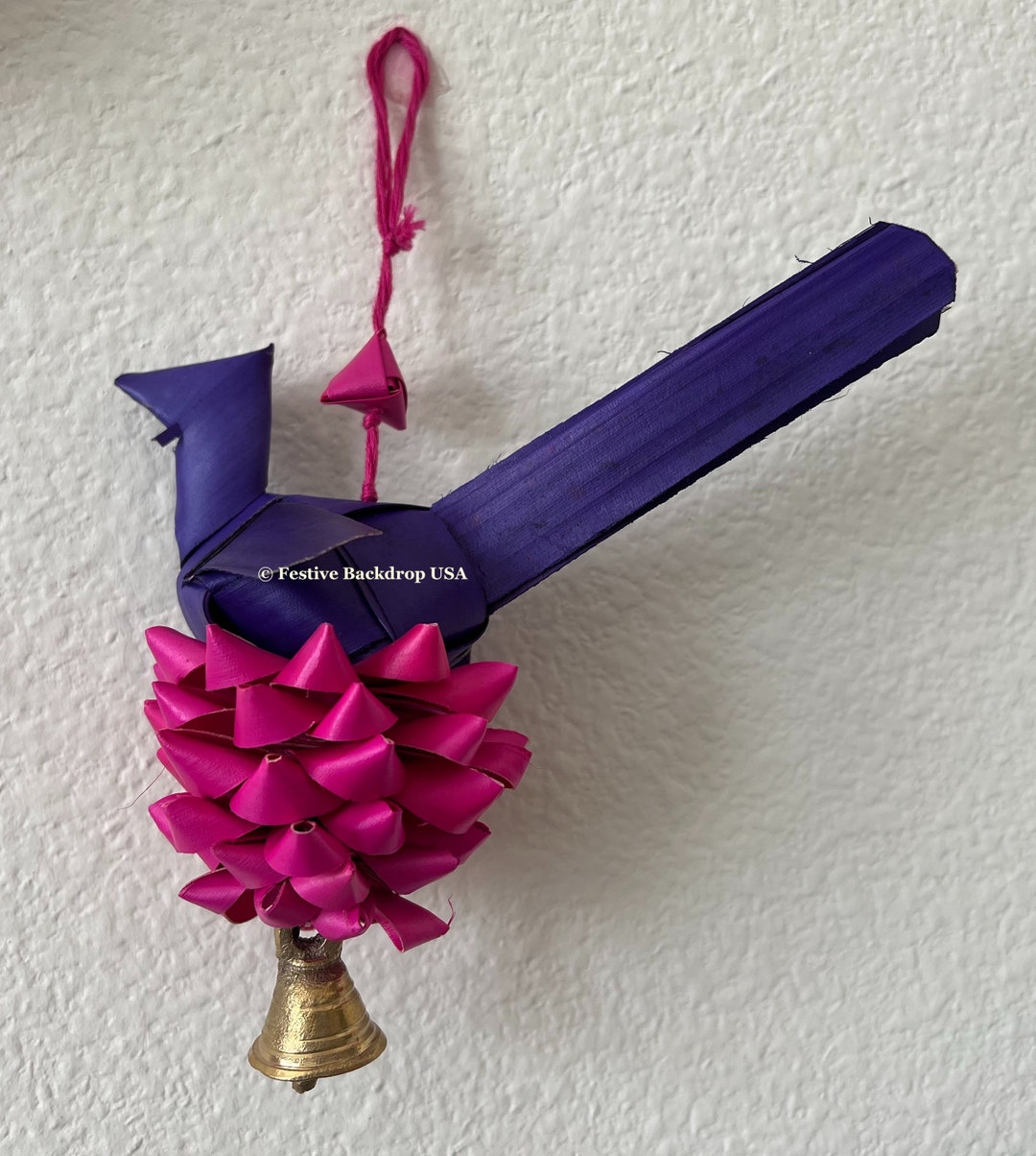 Good Luck Purple Kili - 5 Palm Leaf Parrots With Bell/ Wall Decor ...