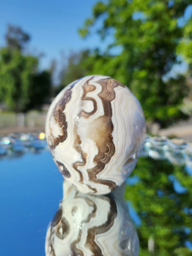 Mexican Banded Calcite Skull. This Unique Large Crystal Skull is Great ...