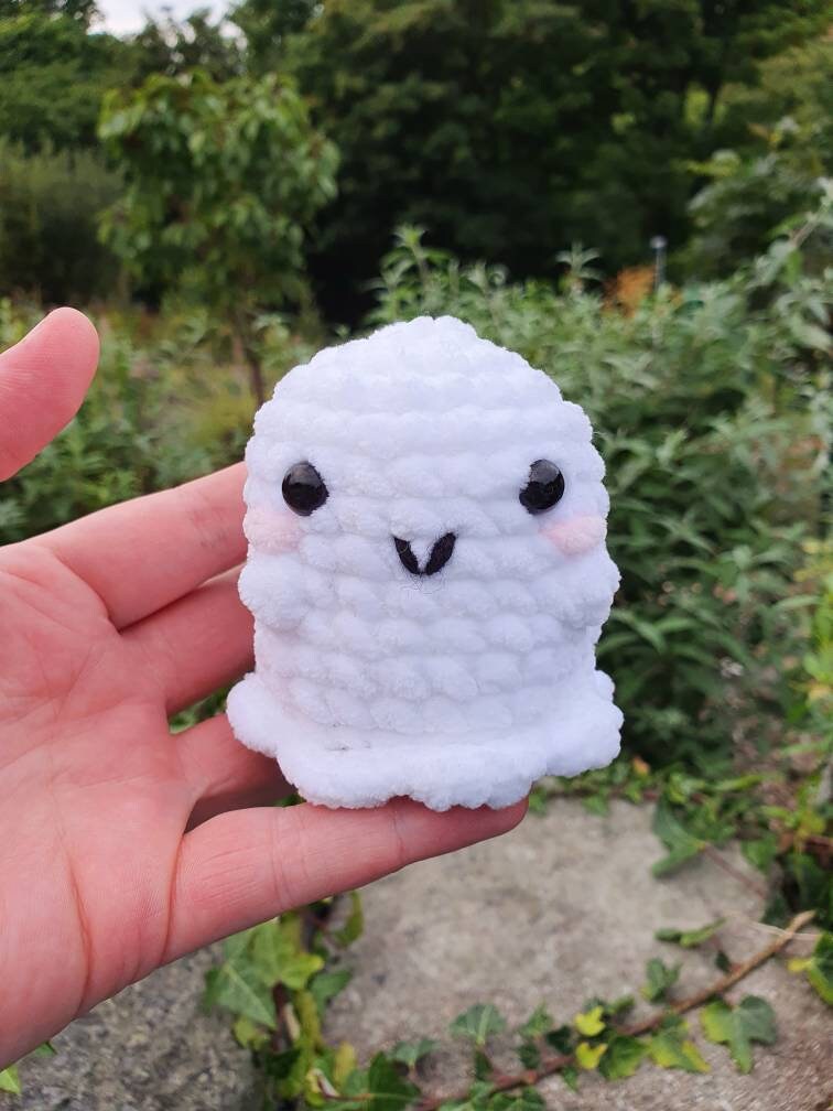 Cheeky Ghost Plushie Pocket Pal Happy Ghost Halloween - Etsy