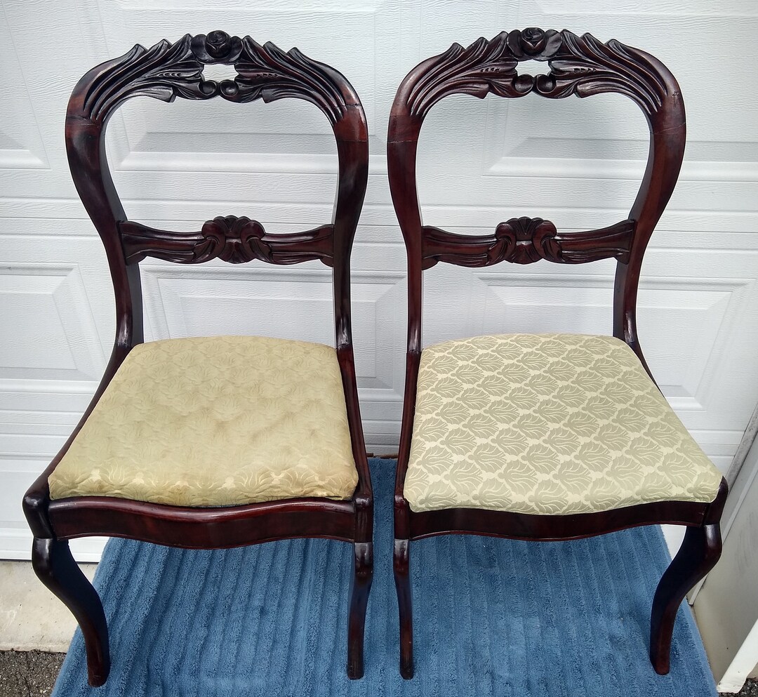 Gorgeous! Pair Antique Hand Carved Ornate Victorian Mahogany Balloon ...