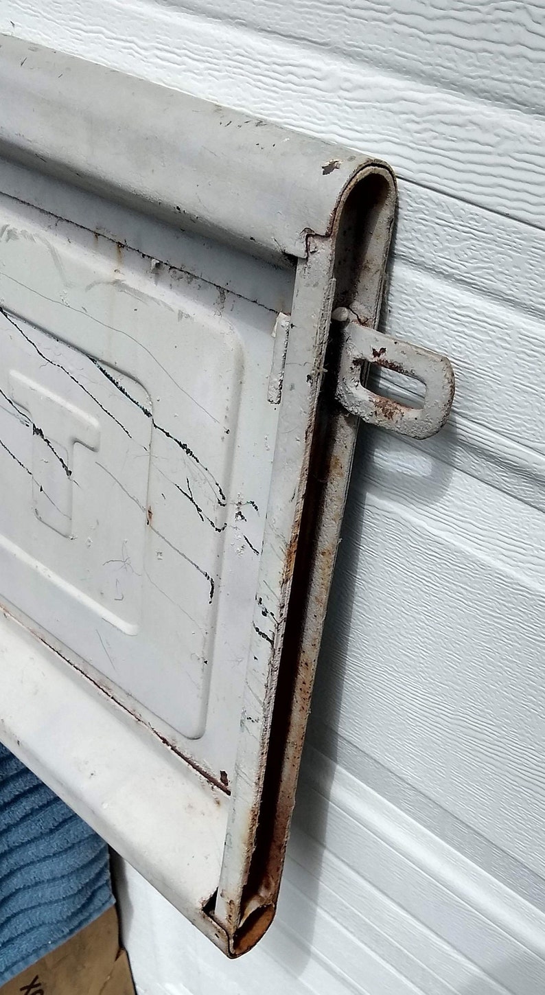 RARE Find Man Cave Special Very Solid 1967-72 Chevy Stepside Tailgate ...