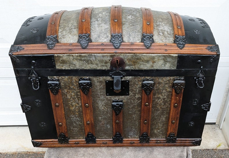 RARE Museum Find Stunning 1800's Wood and Tin Immigrant Steamer Trunk ...