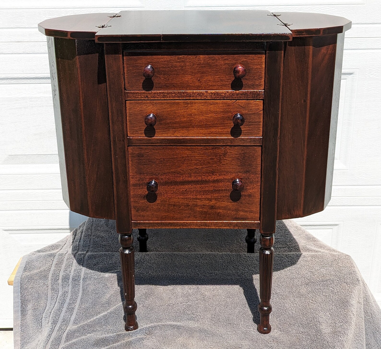 Rare Find Fantastic Antique Hand Crafted Mahogany Martha Washington ...