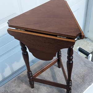 RARE Find! Unique MCM Small 3 Leaf Drop Leaf Walnut Side Table, Plant ...
