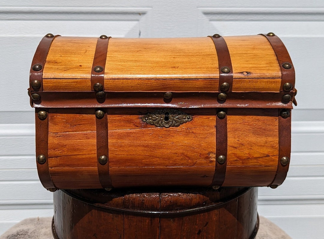 One of a Kind Extremely RARE Childs/salesman Size Gorgeous Antique ...