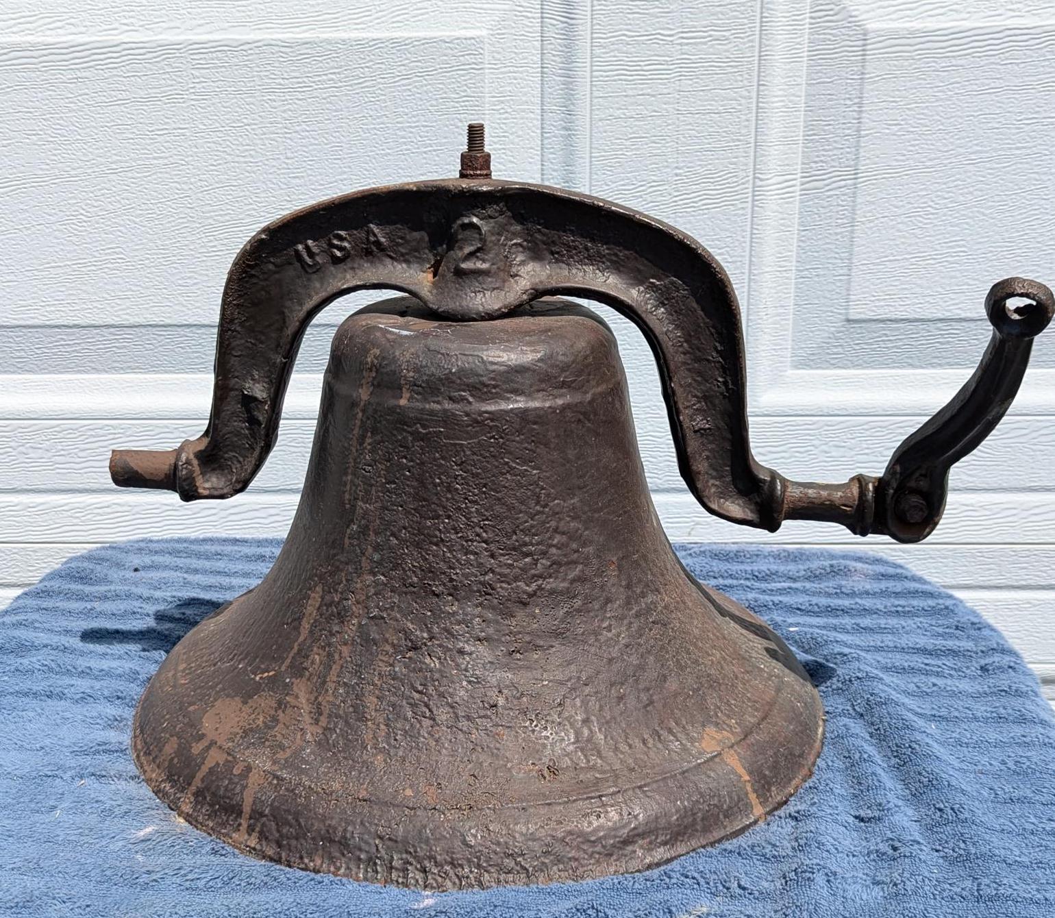 RARE Find U.S No 2 Large Antique School Farm House Church Bell With ...