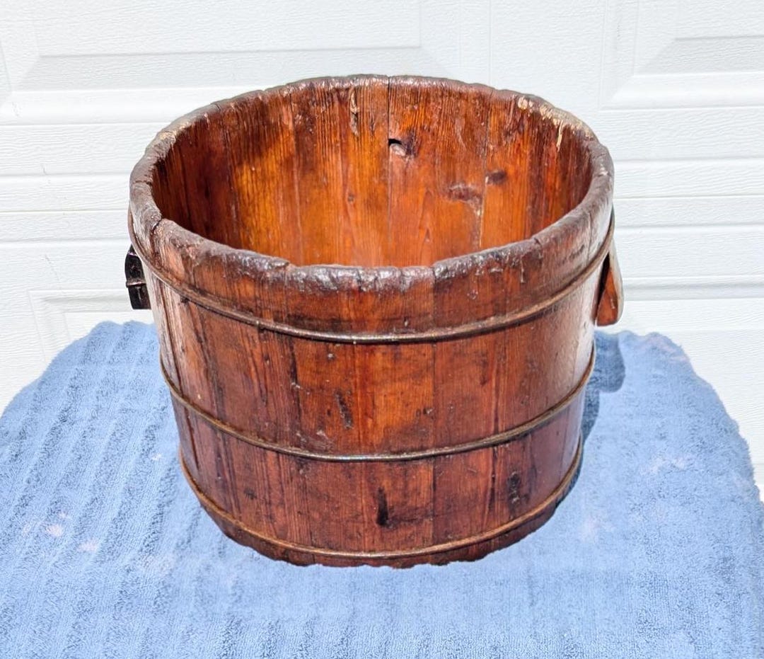 Fantastic Find! Wonderful Rare Early 1800's Hand Carved Wooden Handled ...