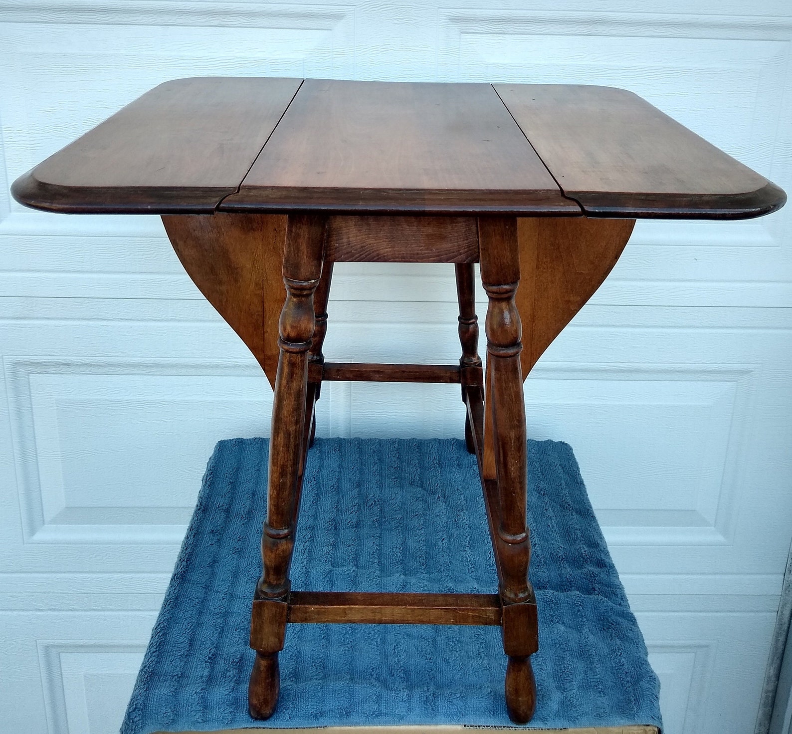 Solid Hard Rock Maple Colonial Style Drop Leaf Accent End Table ...