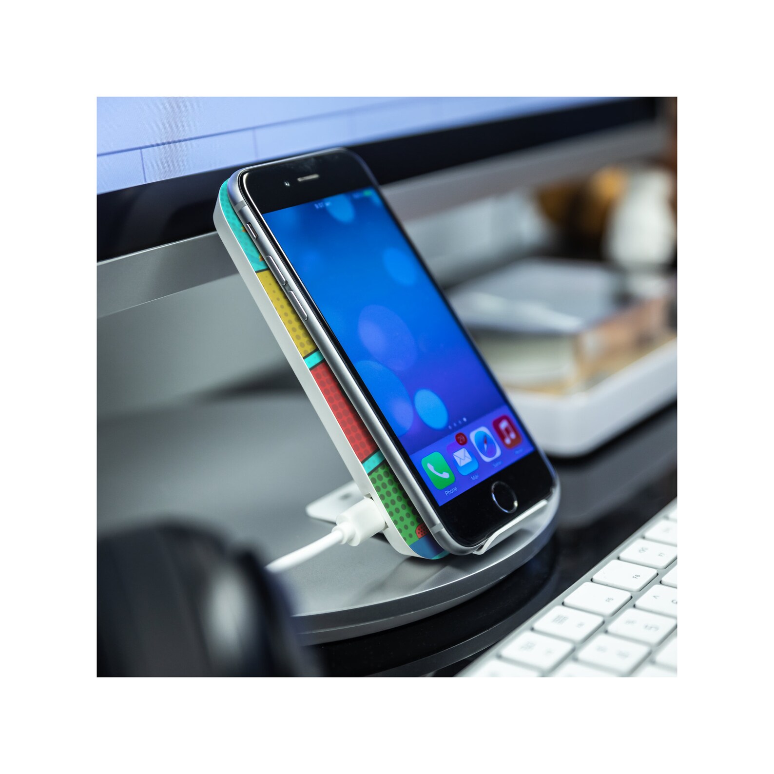 Wireless Comic Book Charger, Cell Phone Charging Stand, Stand up Dock ...