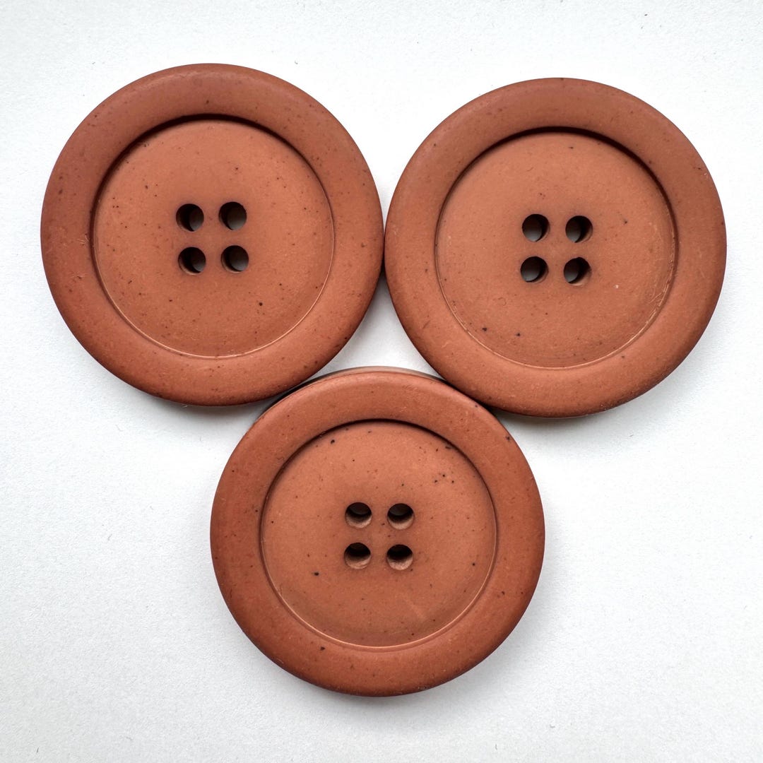 40MM - 3 Rust Vintage Buttons for Knitting and Sewing - 4hole With Rim ...
