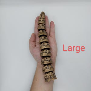 Dunee Sandworm - Articulated 3D Figure - Flexible Toy - Etsy