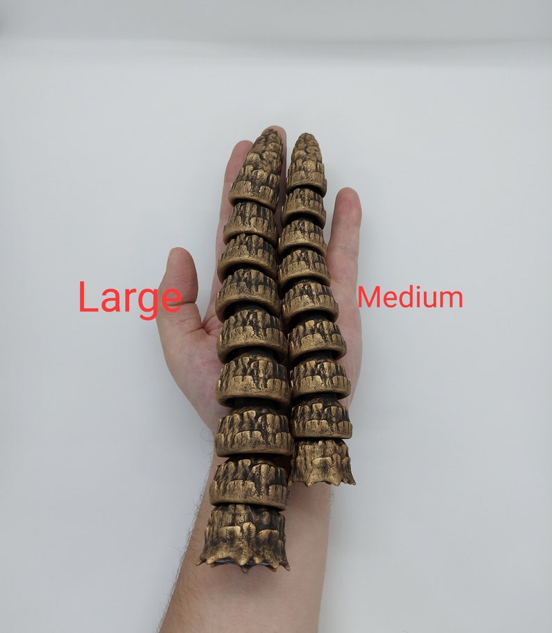 Dunee Sandworm Articulated 3D Figure Flexible Toy - Etsy