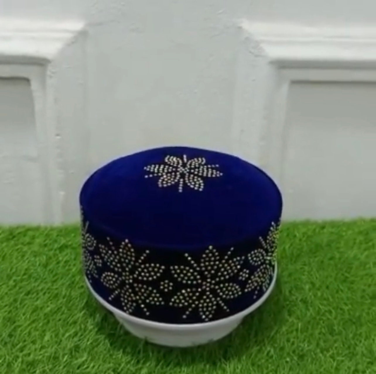 African Chieftaincy Wedding Hat. Nigerian/african Traditional Wedding ...