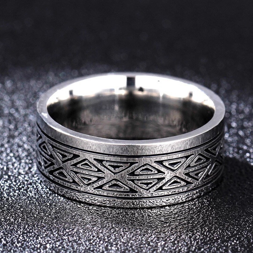 Triangular Pattern Ring - Etsy