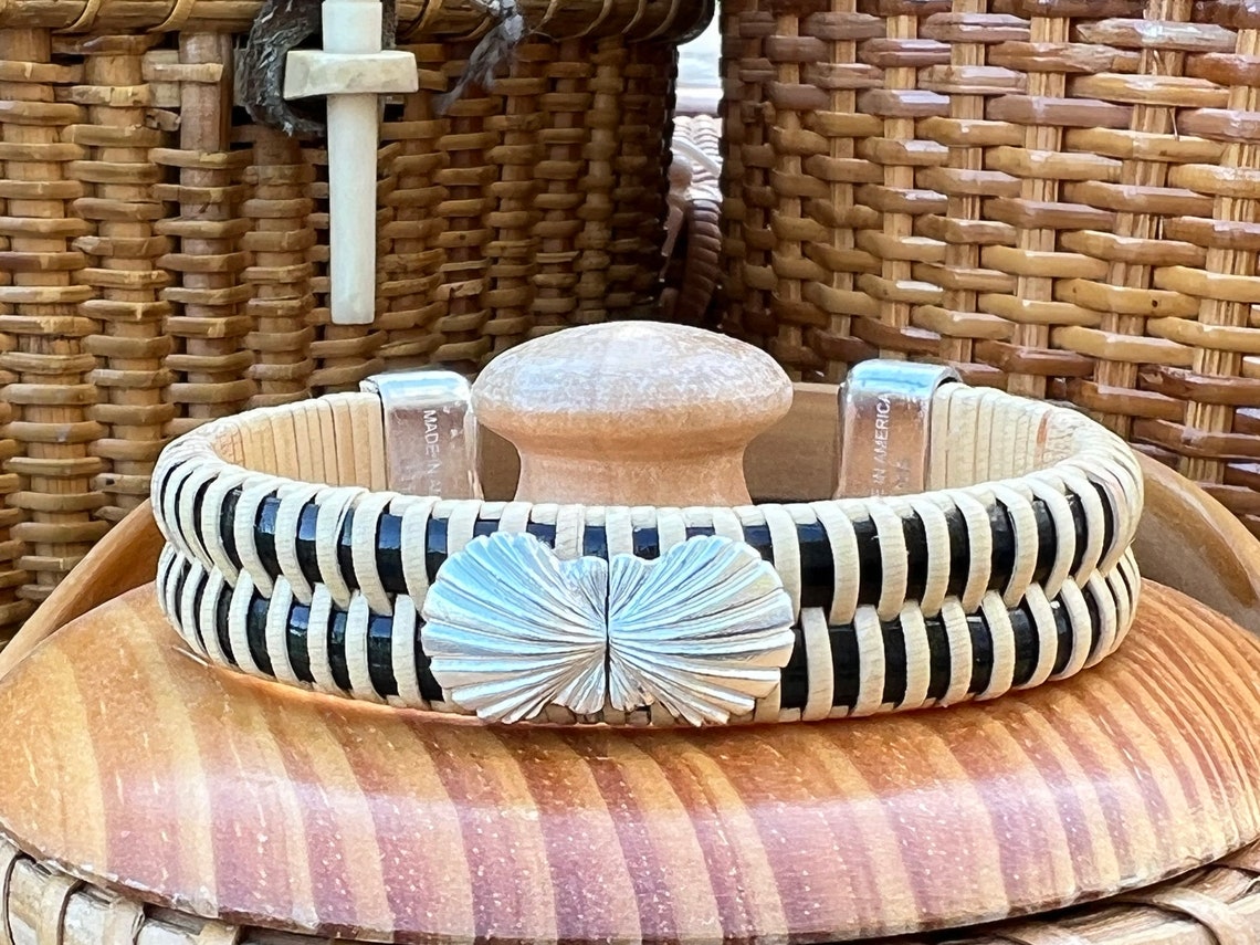 Nantucket Sterling Basket Bracelet. 1/2 Shells - Etsy