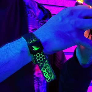 Psyubtle-t Rubber Wristband (UV Reactive, Bracelet, Artwear, Rave ...