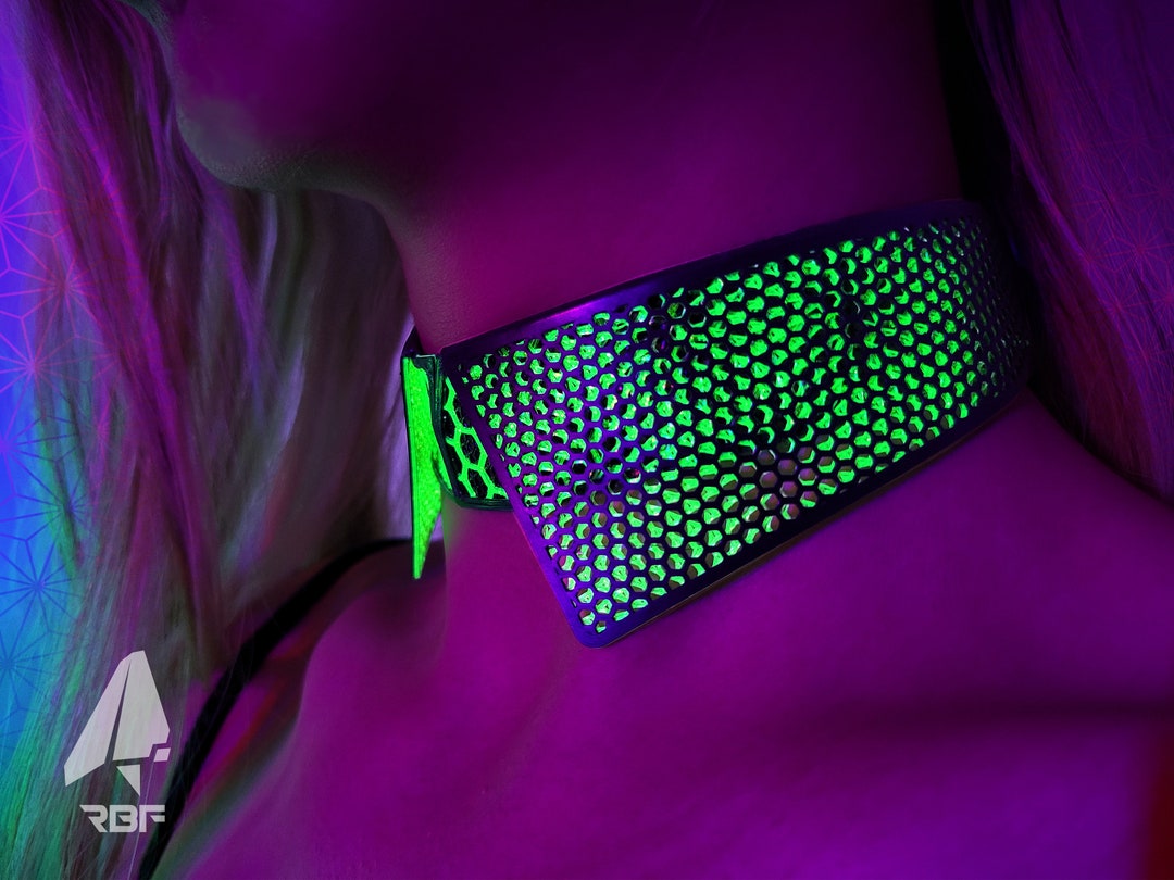 Trip Moire UV Collar - Rubber Ravewear (choker, Necklace, Artwear ...