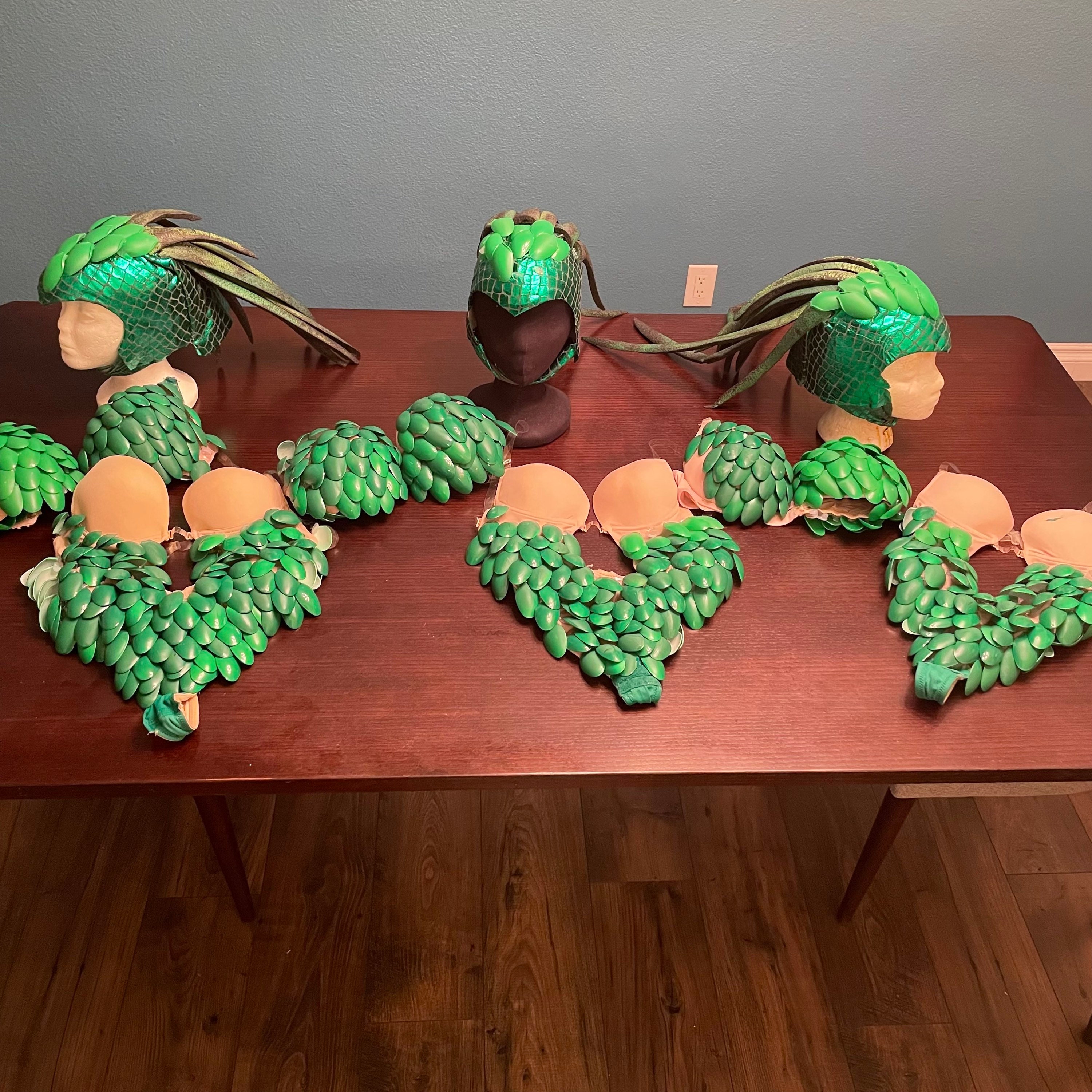 Green Alien Costume Sexy Burlesque Headdress Dancer - Etsy