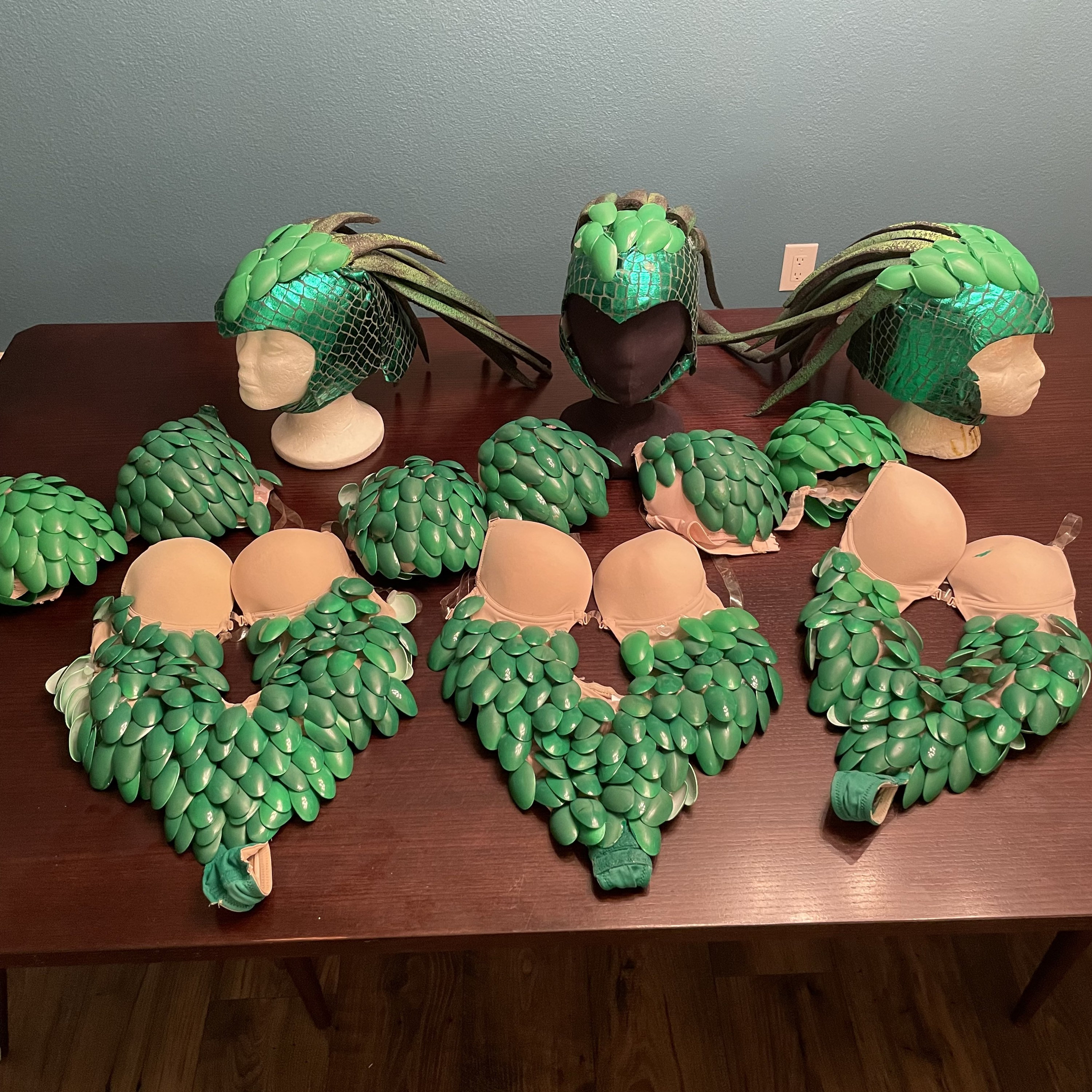 Green Alien Costume Sexy Burlesque Headdress Dancer - Etsy