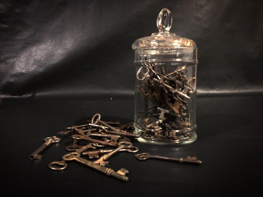 Real Vintage Antique Skeleton Key - Etsy