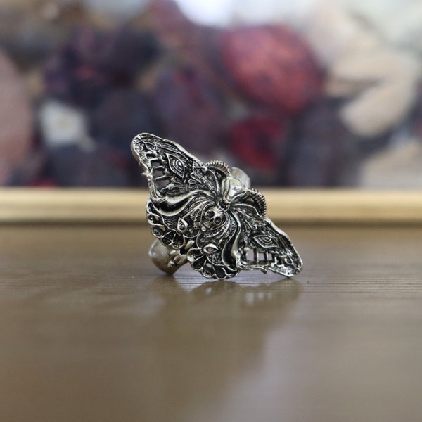 Moth Ring - Etsy