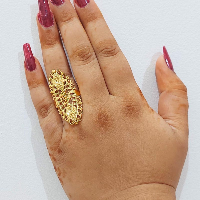 Big Gold Ring - Etsy