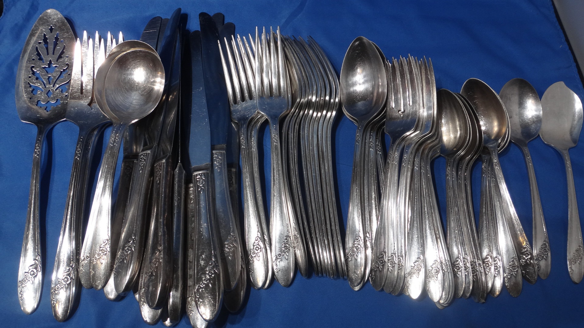 Tudor Oneida Community Queen Bess Silver Plate Flatware - Etsy