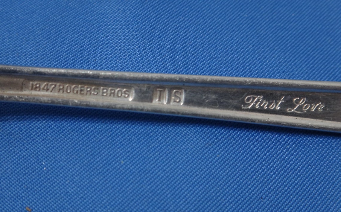 1847 Rogers Bros First Love Silver Plated Flatware - Etsy