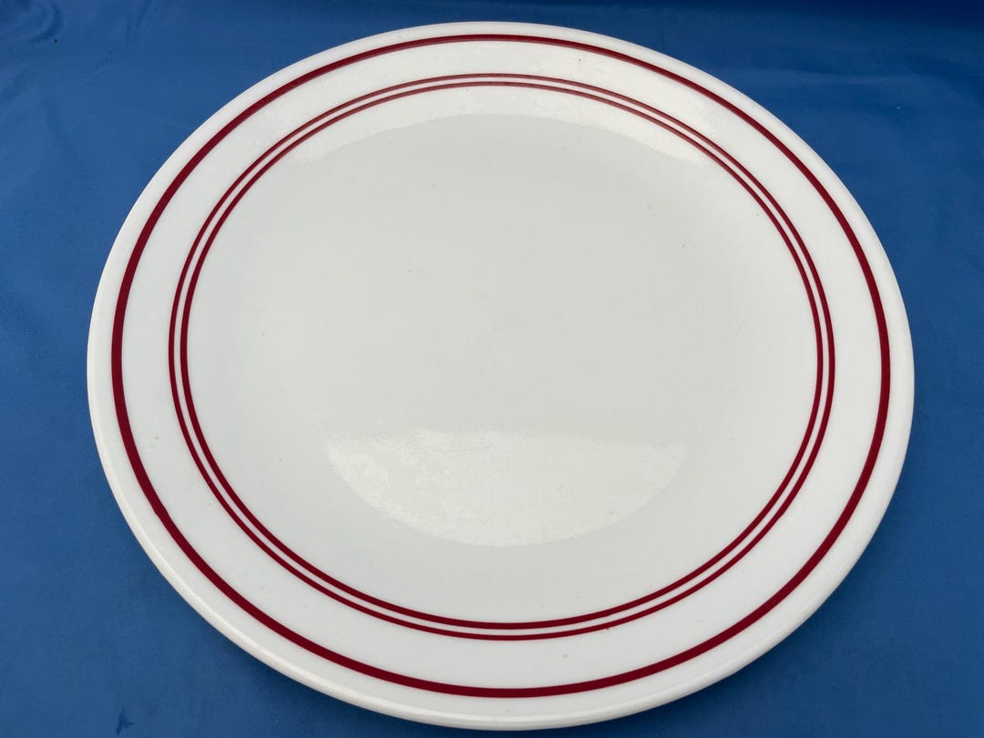 Corelle Classic Cafe Red 3-ring Plates - Etsy