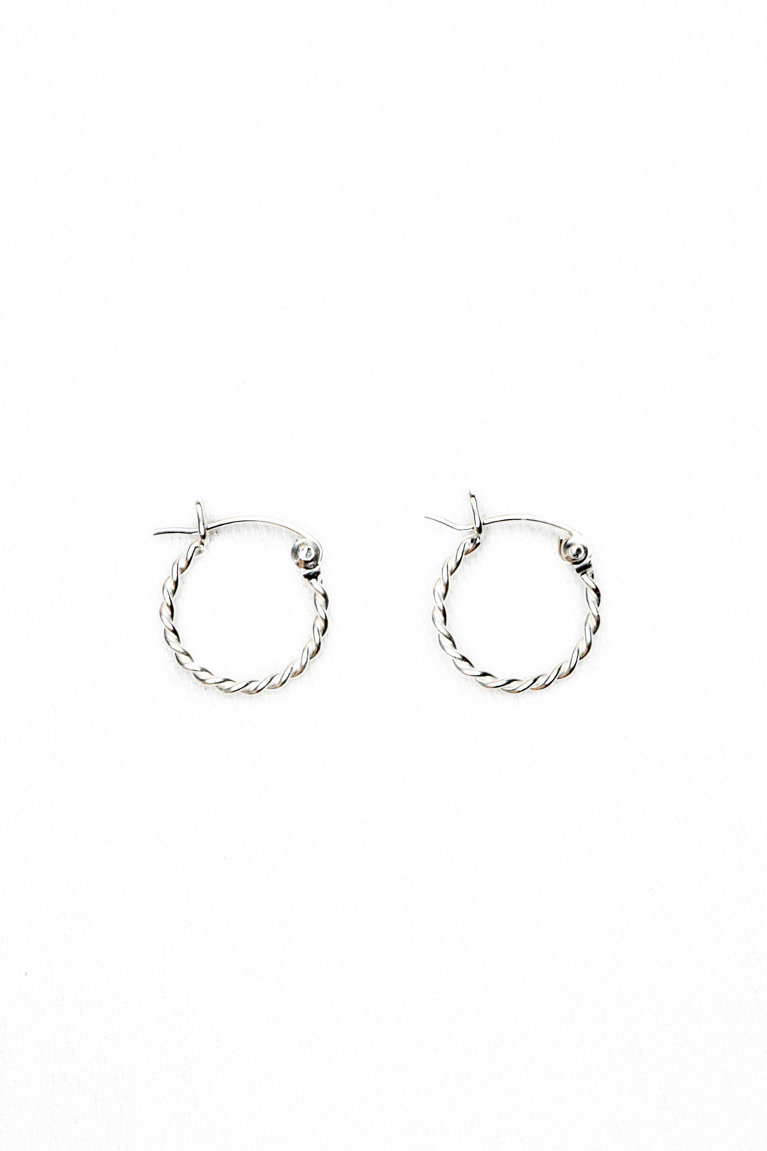 925 Sterling Silver Alteria Hoops, Open Twisted Braided Silver Hoop ...