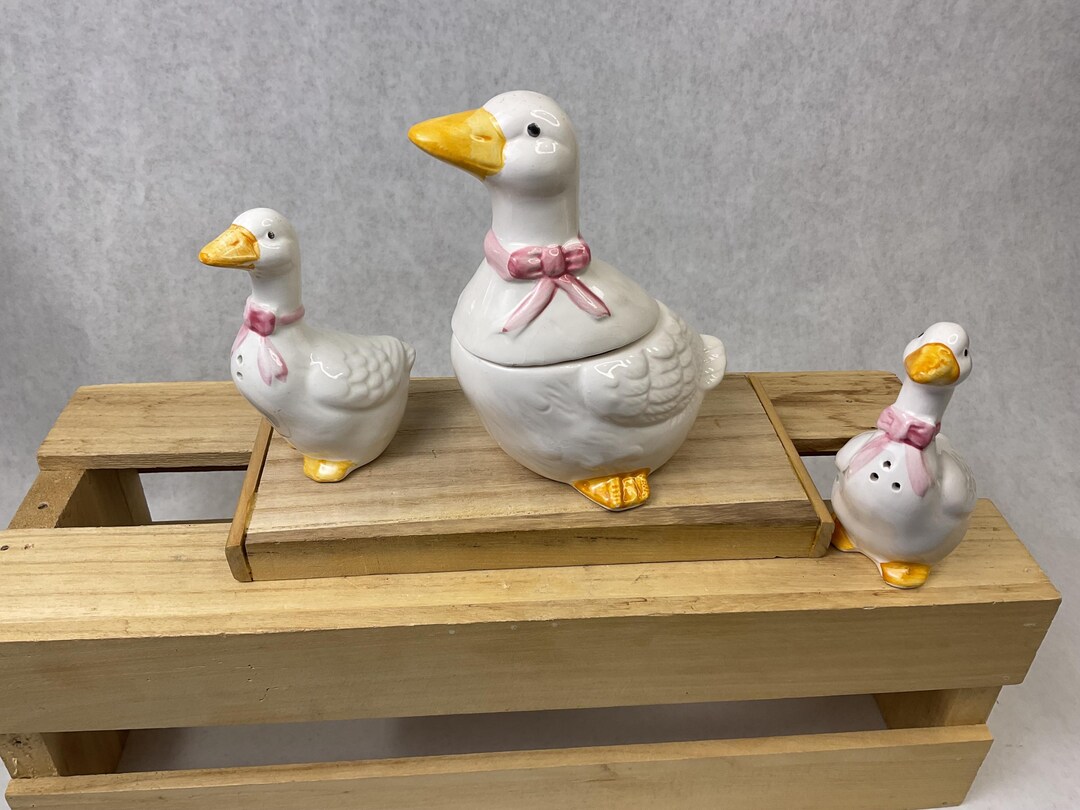Vintage Goose and Goosling Sugar and Salt and Pepper Set 3 - Etsy