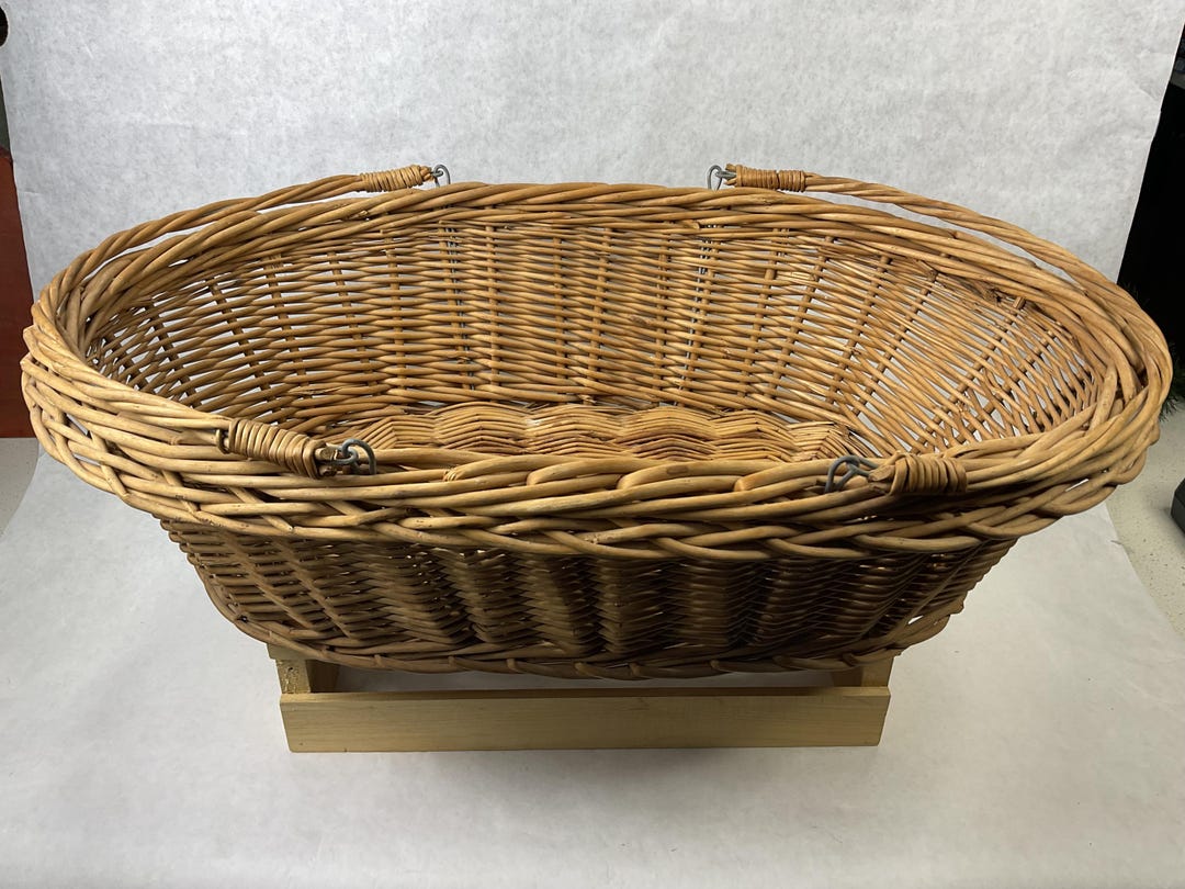 Vintage Wicker Basket With Wire Reinforcement Bottom and Handle - Etsy