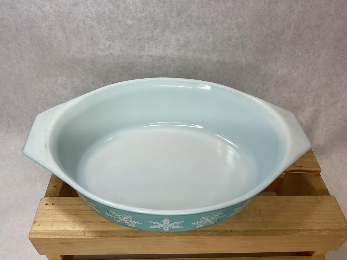 Vintage Pyrex Turquoise Oval Baking Dish - Etsy