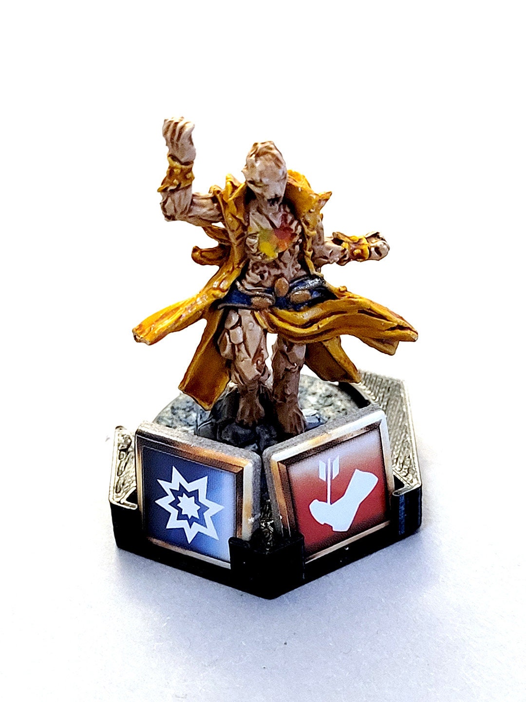 Gloomhaven - Character Stands 4 Pieces - Etsy