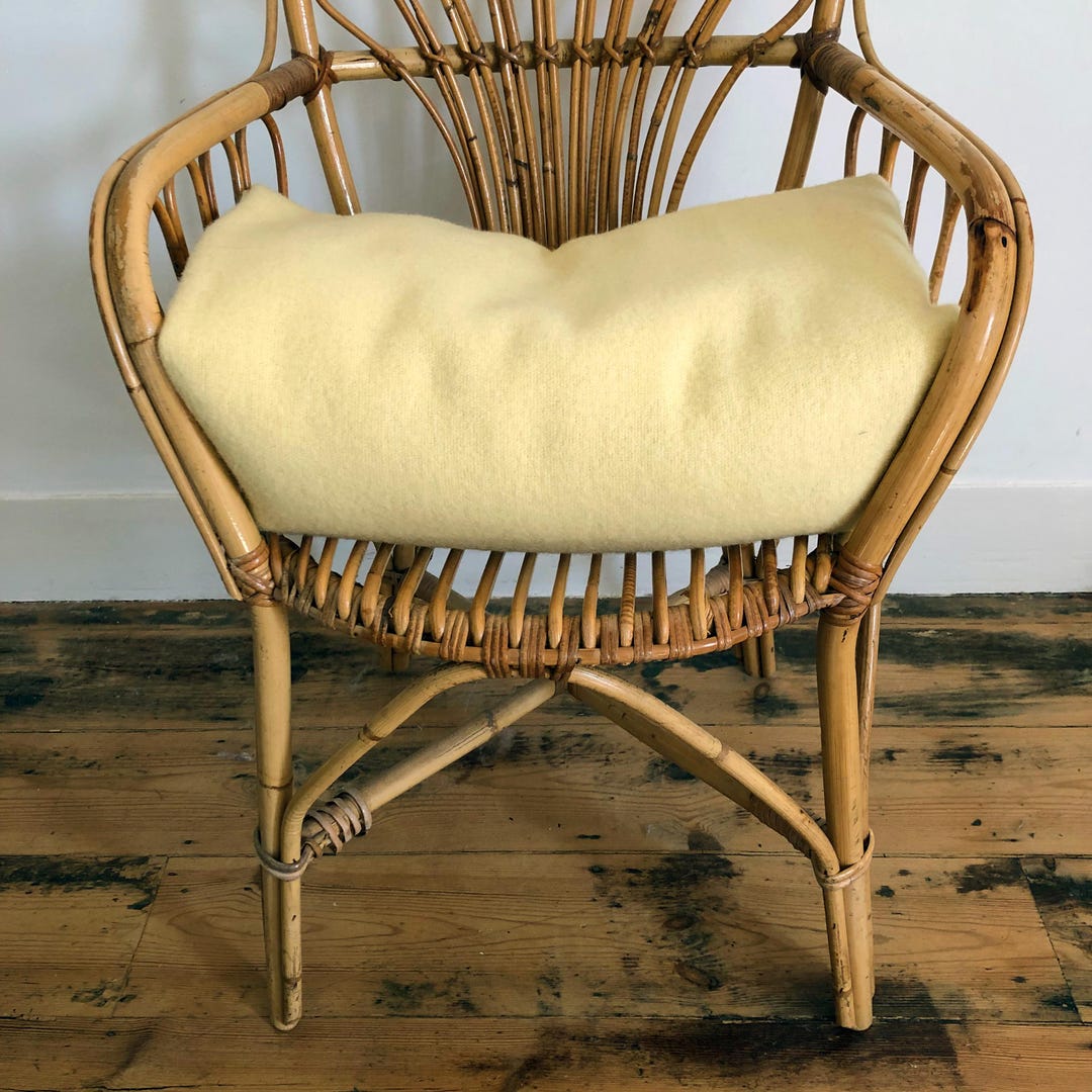 Yellow Vintage Pure Wool Witney Blanket - Etsy