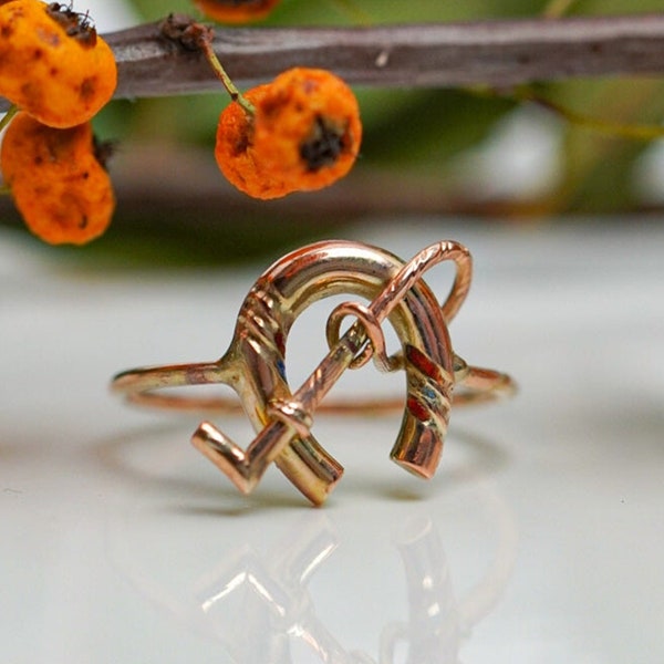 Antique Horse Shoe Ring - Etsy