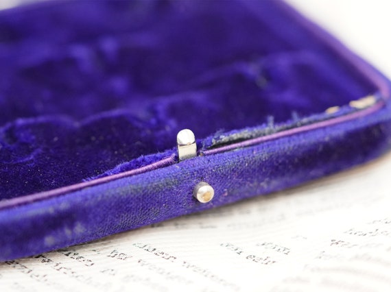 Antique Blue Velvet Stud Box, Antique Velvet Jewelry … - Gem