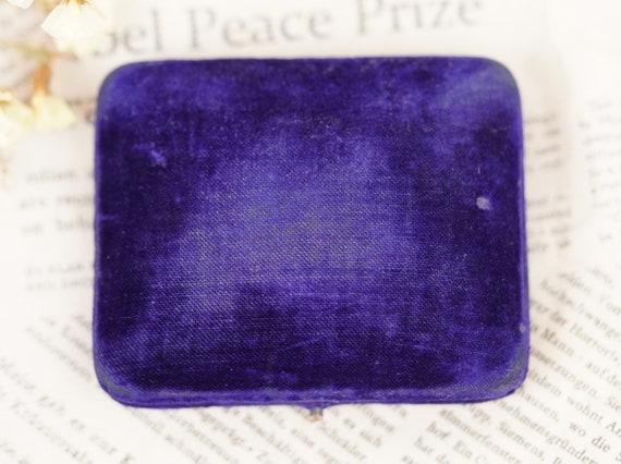 Antique Blue Velvet Stud Box, Antique Velvet Jewelry … - Gem