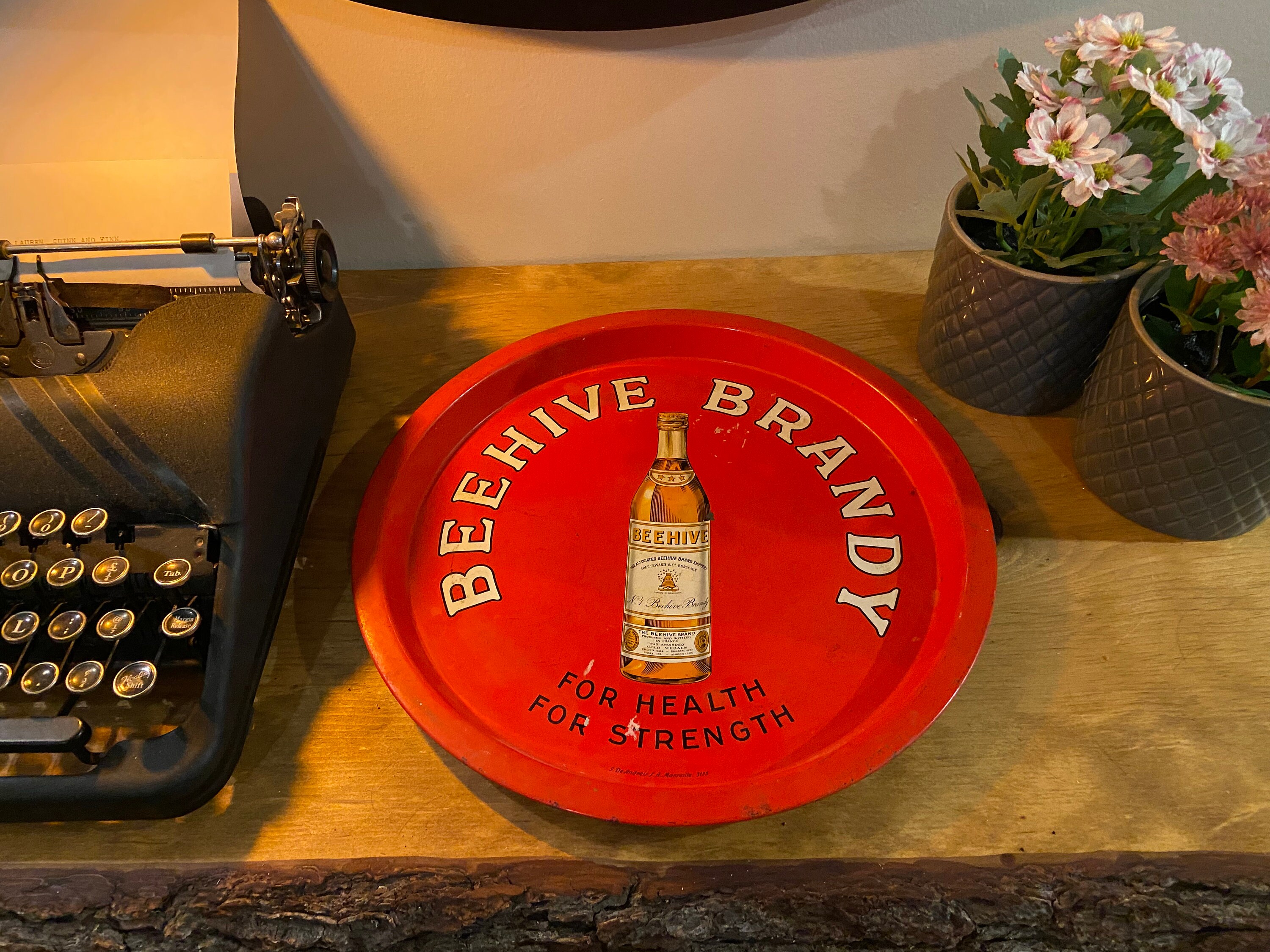 Vintage Beehive Brandy Beer Tray - Etsy