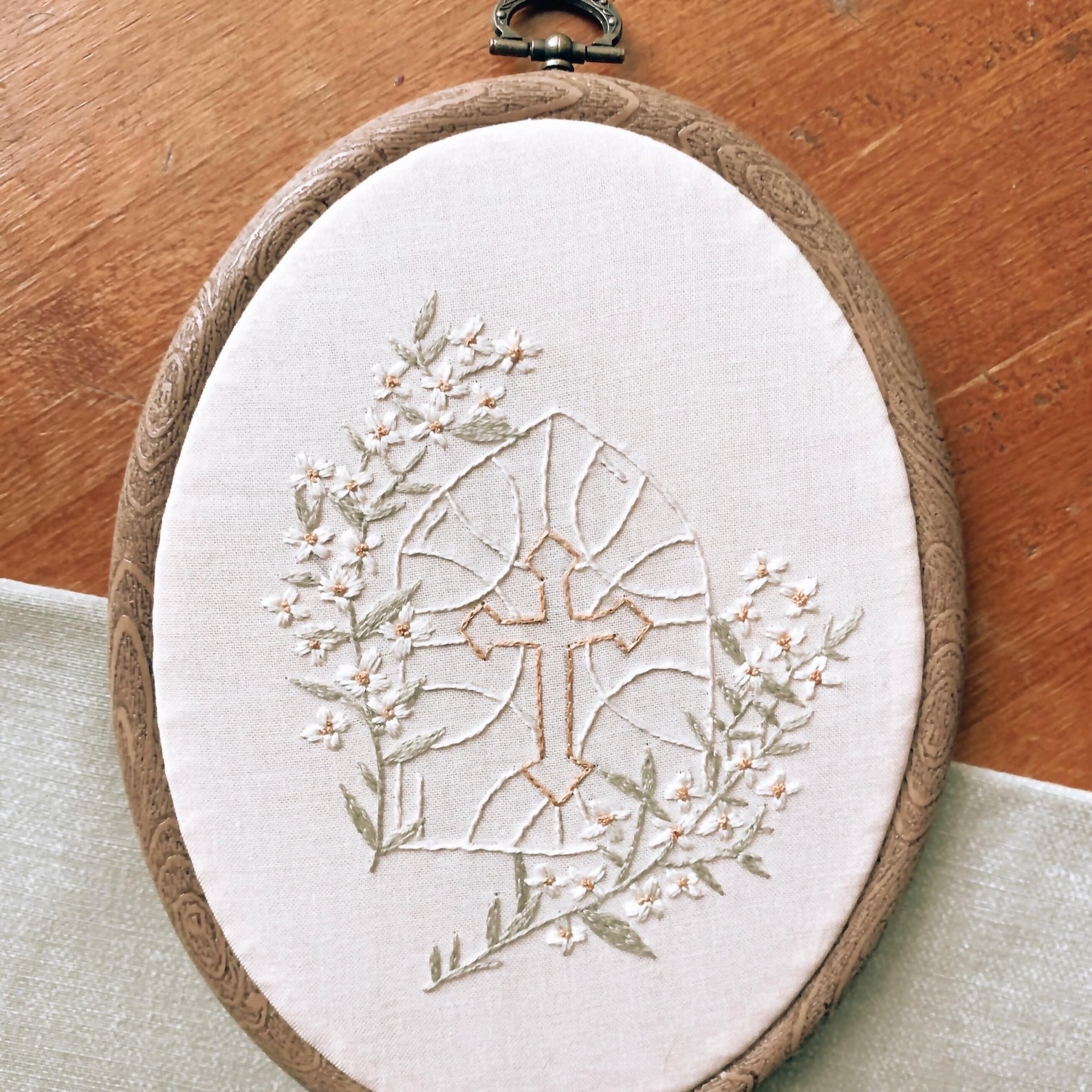 Christian Embroidery Design, Cross Embroidery Hoop, Church Hand ...